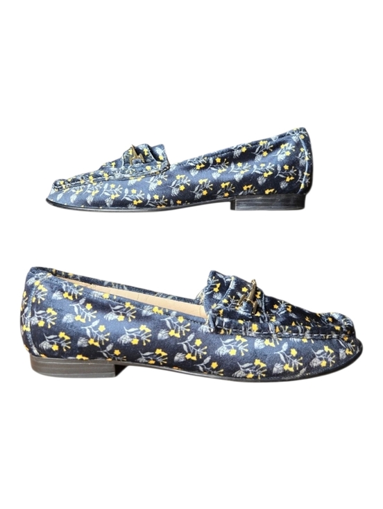 CAbi | Shoes | Cabi Womens Navy Blue Yellow Floral Velvet Carnaby ...